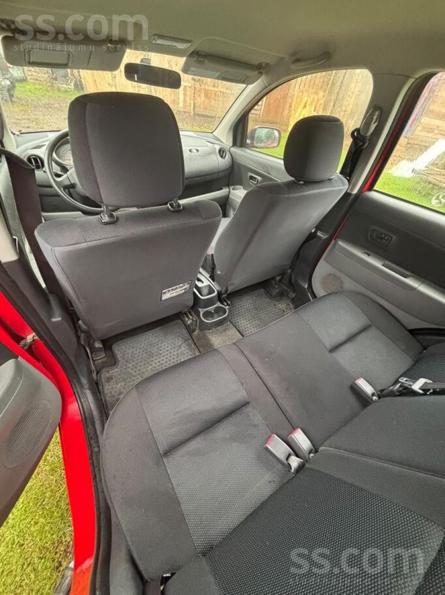 Sarkans Subaru Justy 2009 Krāslava, ar dzinēja tilpumu 1.00 L un nobraukumu 196 tūkst. km par 1150 €, foto 8 vietnē AUTOMOTO.COM.LV