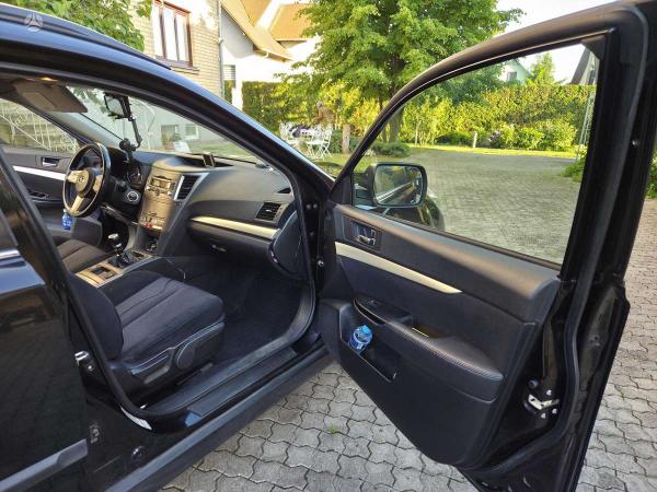 Black Subaru Legacy 2012 in Panevezys, with an engine capacity of 2.00 L and mileage of 210 thousand km for 5000 €, photo 2 on AUTOMOTO.COM.LV