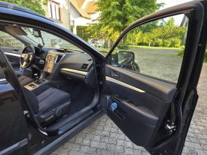 Melns Subaru Legacy 2012 Panevēža, ar dzinēja tilpumu 2.00 L un nobraukumu 210 tūkst. km par 5000 €, foto 3 vietnē AUTOMOTO.COM.LV