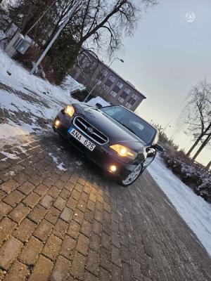 Black Subaru Legacy 2004 in Utena, with an engine capacity of 3.00 L and mileage of 285 thousand km for 2800 €, photo 2 on AUTOMOTO.COM.LV