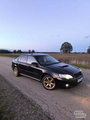 Melns Subaru Legacy 2004 Kaišiadorys, ar dzinēja tilpumu 3.00 L un nobraukumu 297 tūkst. km par 4700 €, foto  vietnē AUTOMOTO.COM.LV