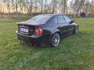 Melns Subaru Legacy 2005 Keila, ar dzinēja tilpumu 2.50 L un nobraukumu 224 tūkst. km par 799 €, foto 7 vietnē AUTOMOTO.COM.LV