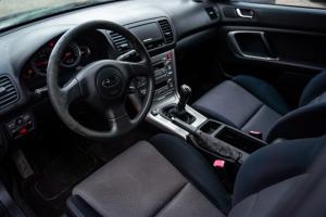 Melns Subaru Legacy 2005 Rīga, ar dzinēja tilpumu 2.50 L un nobraukumu 272 tūkst. km par 2500 €, foto 18 vietnē AUTOMOTO.COM.LV