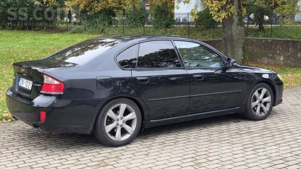 Melns Subaru Legacy 2006 Rīga, ar dzinēja tilpumu 2.00 L un nobraukumu 0 tūkst. km par 1990 €, foto 10 vietnē AUTOMOTO.COM.LV