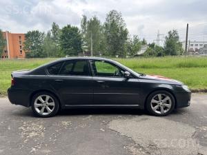 Melns Subaru Legacy 2007 Rīga, ar dzinēja tilpumu 3.00 L un nobraukumu 339 tūkst. km par 500 €, foto 5 vietnē AUTOMOTO.COM.LV