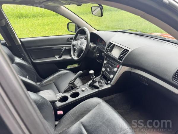 Melns Subaru Legacy 2007 Rīga, ar dzinēja tilpumu 3.00 L un nobraukumu 339 tūkst. km par 500 €, foto 6 vietnē AUTOMOTO.COM.LV