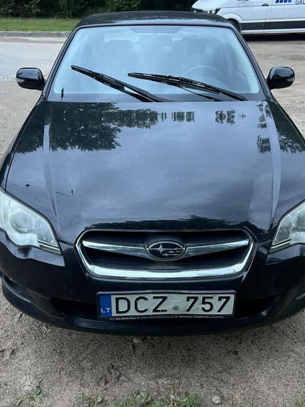 Melns Subaru Legacy 2007 Viļņa, ar dzinēja tilpumu 1.99 L un nobraukumu 231 tūkst. km par 700 €, foto 1 vietnē AUTOMOTO.COM.LV