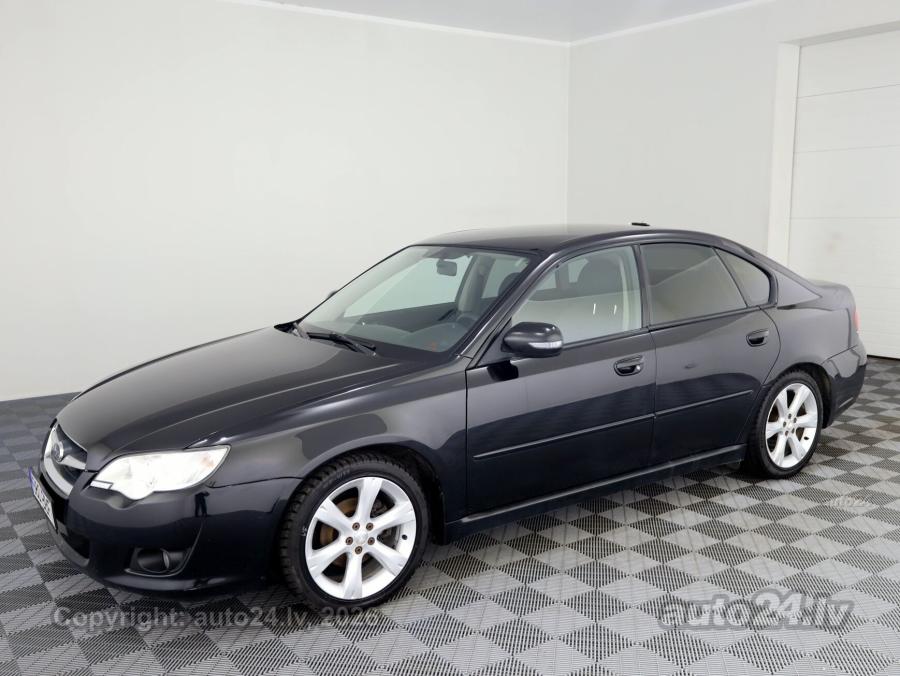 Melns Subaru Legacy 2008 Tallina, ar dzinēja tilpumu 2.50 L un nobraukumu 324 tūkst. km par 1999 €, foto 3 vietnē AUTOMOTO.COM.LV