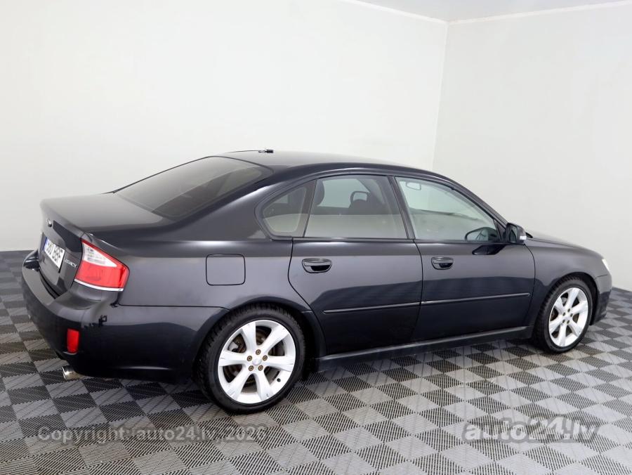 Melns Subaru Legacy 2008 Tallina, ar dzinēja tilpumu 2.50 L un nobraukumu 324 tūkst. km par 1999 €, foto 4 vietnē AUTOMOTO.COM.LV