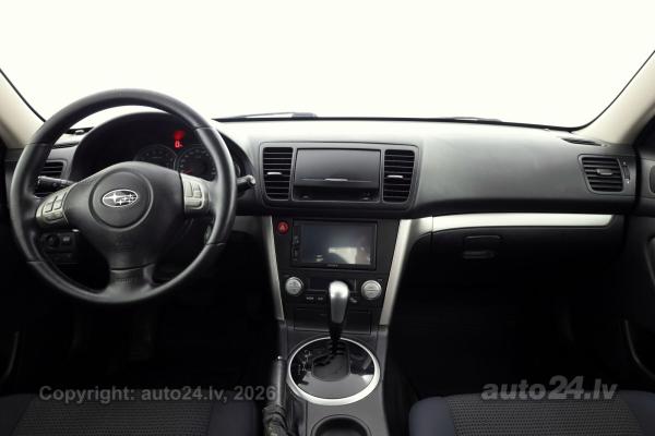 Melns Subaru Legacy 2008 Tallina, ar dzinēja tilpumu 2.50 L un nobraukumu 324 tūkst. km par 1999 €, foto 5 vietnē AUTOMOTO.COM.LV
