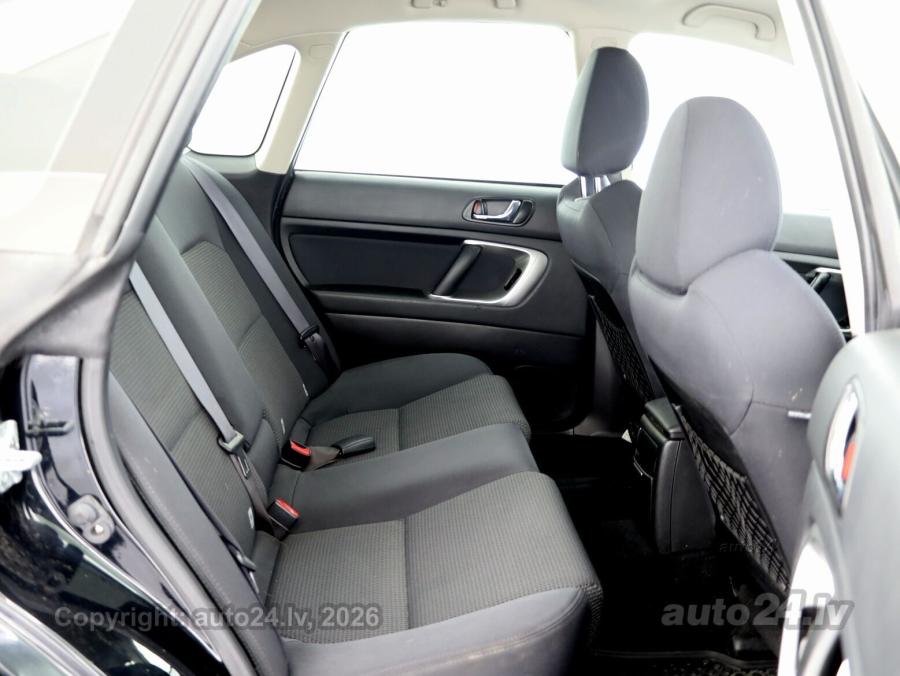 Melns Subaru Legacy 2008 Tallina, ar dzinēja tilpumu 2.50 L un nobraukumu 324 tūkst. km par 1999 €, foto 8 vietnē AUTOMOTO.COM.LV