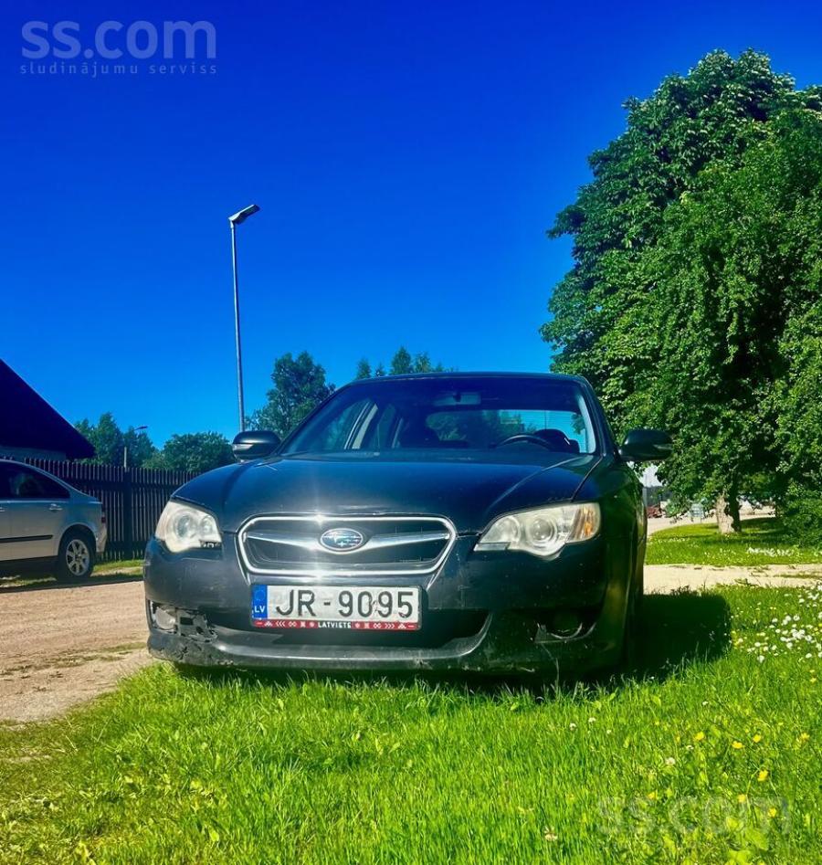 Black Subaru Legacy 2008 in Ogre, with an engine capacity of 2.50 L and mileage of 400 thousand km for 400 €, photo 6 on AUTOMOTO.COM.LV