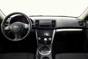 Black Subaru Legacy 2008 in Tallinn, with an engine capacity of 2.50 L and mileage of 324 thousand km for 1899 €, photo 6 on AUTOMOTO.COM.LV