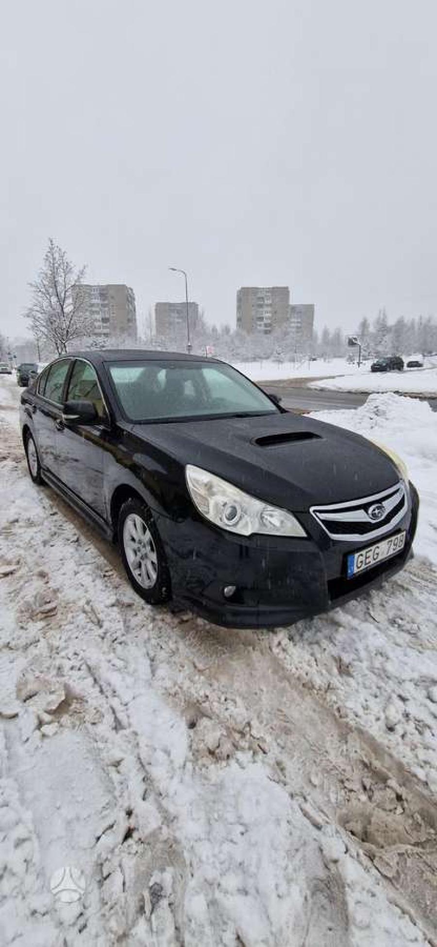Melns Subaru Legacy 2010 Viļņa, ar dzinēja tilpumu 2.00 L un nobraukumu 332 tūkst. km par 1900 €, foto 1 vietnē AUTOMOTO.COM.LV