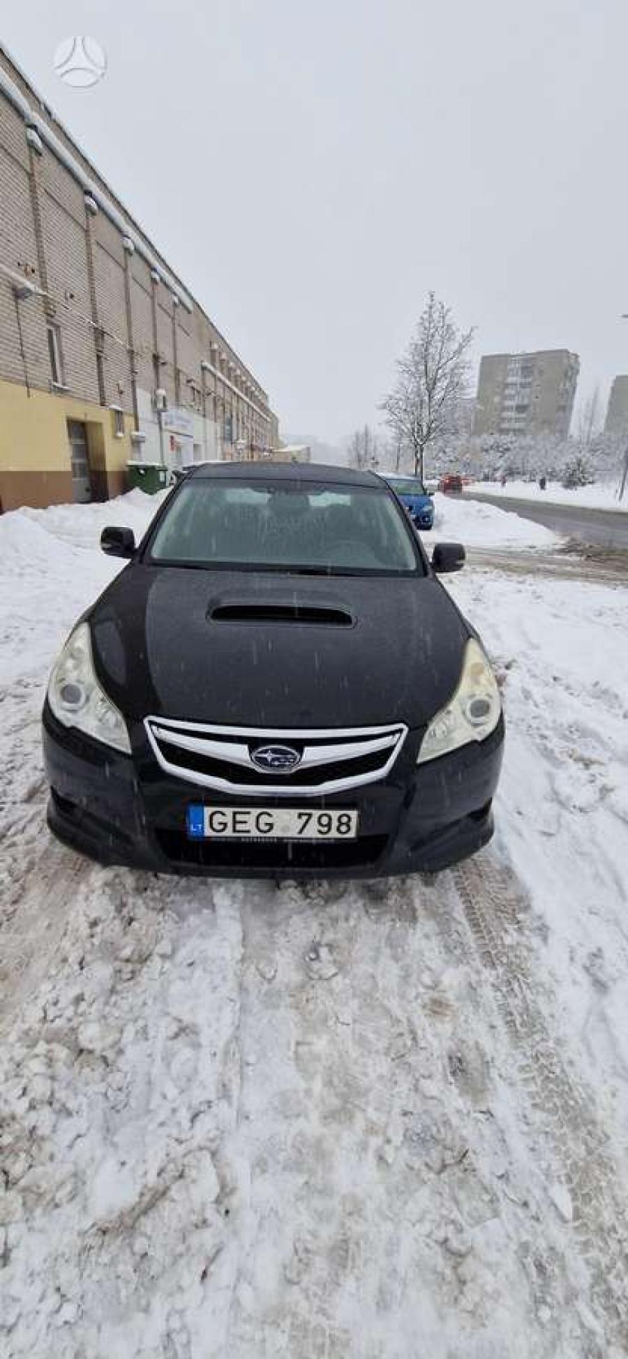 Melns Subaru Legacy 2010 Viļņa, ar dzinēja tilpumu 2.00 L un nobraukumu 332 tūkst. km par 1900 €, foto 6 vietnē AUTOMOTO.COM.LV
