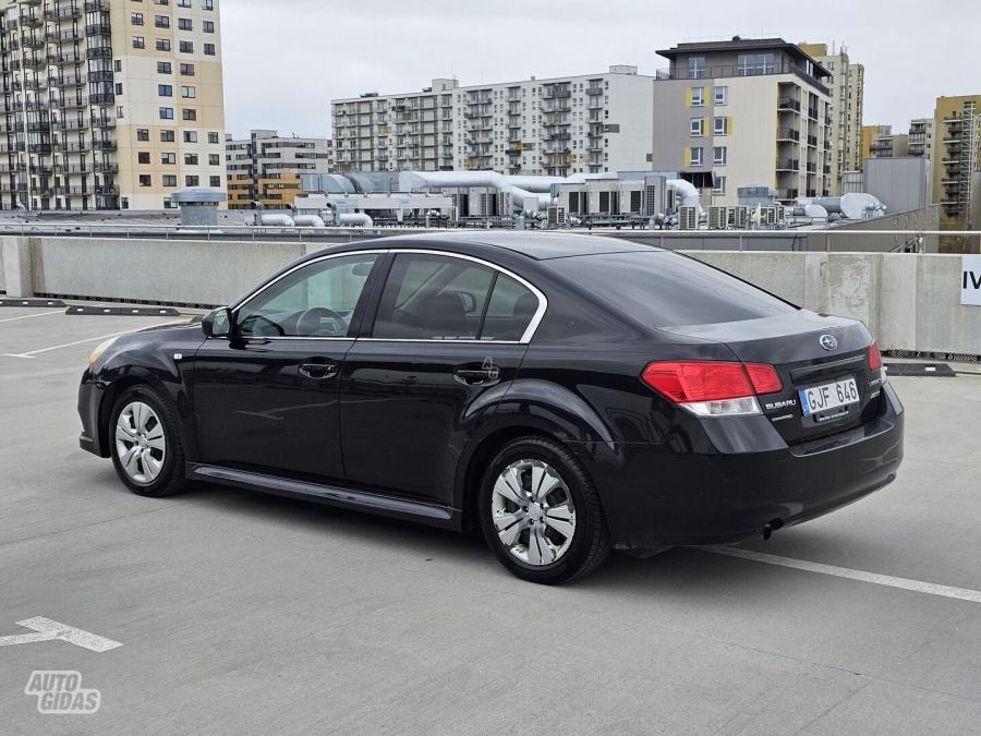 Melns Subaru Legacy 2010 Viļņa, ar dzinēja tilpumu 2.50 L un nobraukumu 164 tūkst. km par 3900 €, foto 7 vietnē AUTOMOTO.COM.LV