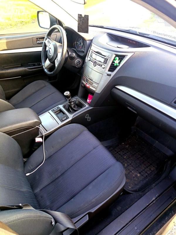 Субару Легаси 2010 в Каунас на AUTOMOTO.COM.LV Черный Субару Легаси 2010 в Каунас, объемом двигателя 2.00 л и пробегом 334 тыс. км за 1900 €, фото 11 на AUTOMOTO.COM.LV