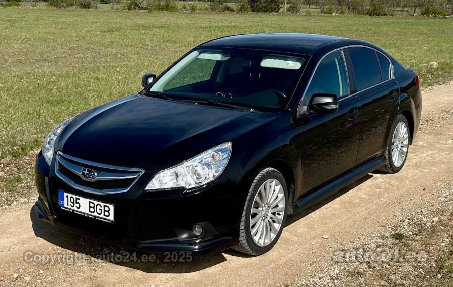 Black Subaru Legacy 2012 in Rakvere, with an engine capacity of 2.50 L and mileage of 214 thousand km for 6790 €, photo 1 on AUTOMOTO.COM.LV