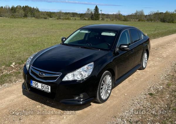 Black Subaru Legacy 2012 in Rakvere, with an engine capacity of 2.50 L and mileage of 214 thousand km for 6790 €, photo 10 on AUTOMOTO.COM.LV