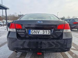 Black Subaru Legacy 2012 in Vilnius, with an engine capacity of 2.46 L and mileage of 170 thousand km for 5000 €, photo 5 on AUTOMOTO.COM.LV