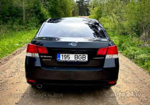 Melns Subaru Legacy 2012 Rakvere, ar dzinēja tilpumu 2.50 L un nobraukumu 230 tūkst. km par 5999 €, foto 9 vietnē AUTOMOTO.COM.LV
