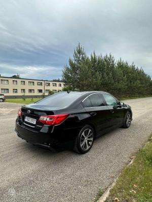 Black Subaru Legacy 2018 in Taurage, with an engine capacity of 2.50 L and mileage of 143 thousand km for 13500 €, photo 7 on AUTOMOTO.COM.LV