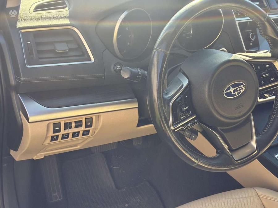 Black Subaru Legacy 2018 in Taurage, with an engine capacity of 2.50 L and mileage of 143 thousand km for 13500 €, photo 17 on AUTOMOTO.COM.LV