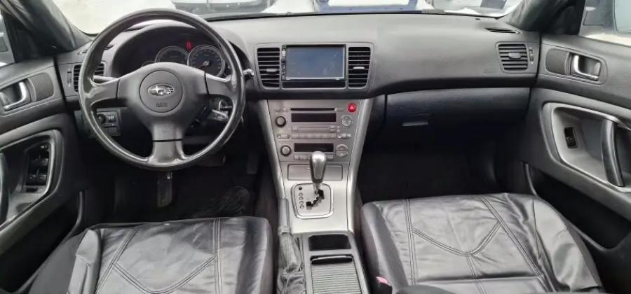 Melns Subaru Legacy 2003 Valmiera, ar dzinēja tilpumu 2.50 L un nobraukumu 281 tūkst. km par 1550 €, foto 10 vietnē AUTOMOTO.COM.LV