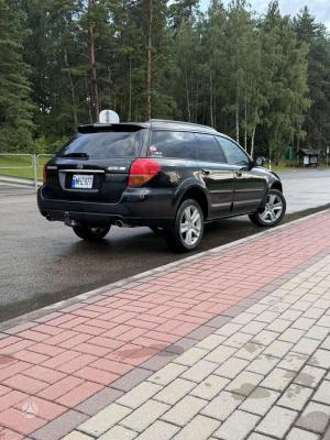 Melns Subaru Legacy 2004 Utena, ar dzinēja tilpumu 3.00 L un nobraukumu 330 tūkst. km par 3799 €, foto 4 vietnē AUTOMOTO.COM.LV