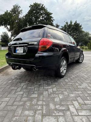 Melns Subaru Legacy 2004 Utena, ar dzinēja tilpumu 3.00 L un nobraukumu 330 tūkst. km par 3799 €, foto 15 vietnē AUTOMOTO.COM.LV