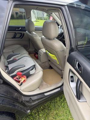 Melns Subaru Legacy 2004 Utena, ar dzinēja tilpumu 3.00 L un nobraukumu 330 tūkst. km par 3799 €, foto 19 vietnē AUTOMOTO.COM.LV