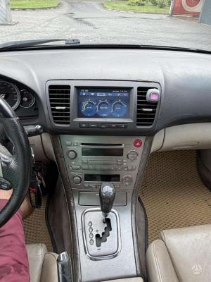 Melns Subaru Legacy 2004 Utena, ar dzinēja tilpumu 3.00 L un nobraukumu 330 tūkst. km par 3799 €, foto 25 vietnē AUTOMOTO.COM.LV