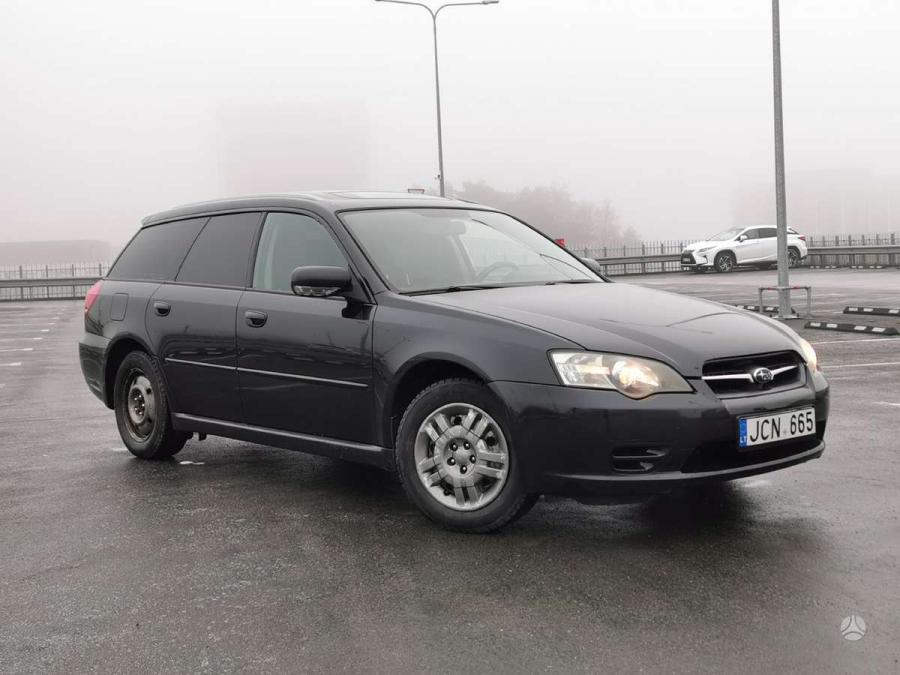 Melns Subaru Legacy 2005 Viļņa, ar dzinēja tilpumu 2.00 L un nobraukumu 232 tūkst. km par 1000 €, foto 1 vietnē AUTOMOTO.COM.LV