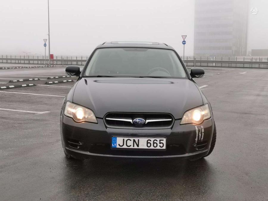 Melns Subaru Legacy 2005 Viļņa, ar dzinēja tilpumu 2.00 L un nobraukumu 232 tūkst. km par 1000 €, foto 6 vietnē AUTOMOTO.COM.LV