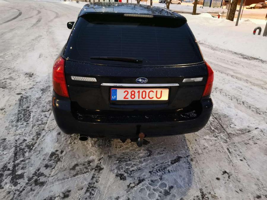 Melns Subaru Legacy 2005 Viļņa, ar dzinēja tilpumu 1.99 L un nobraukumu 233 tūkst. km par 2950 €, foto 2 vietnē AUTOMOTO.COM.LV