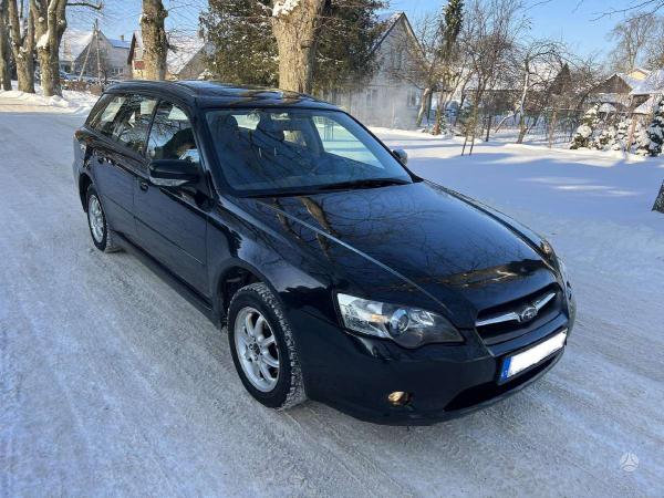 Melns Subaru Legacy 2005 Viļņa, ar dzinēja tilpumu 1.99 L un nobraukumu 350 tūkst. km par 1400 €, foto 2 vietnē AUTOMOTO.COM.LV
