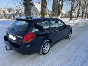 Melns Subaru Legacy 2005 Viļņa, ar dzinēja tilpumu 1.99 L un nobraukumu 350 tūkst. km par 1400 €, foto 3 vietnē AUTOMOTO.COM.LV