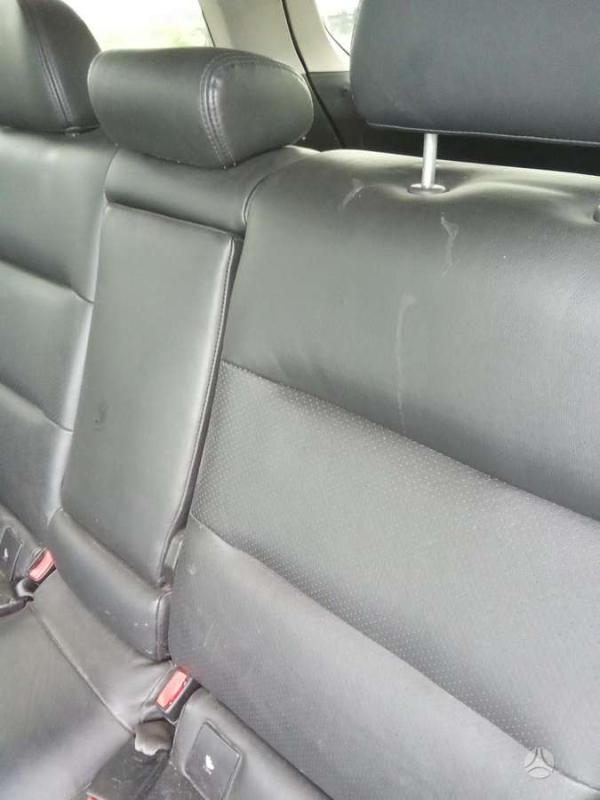Melns Subaru Legacy 2005 Šauļi, ar dzinēja tilpumu 2.50 L un nobraukumu 123 tūkst. km par 1150 €, foto 3 vietnē AUTOMOTO.COM.LV