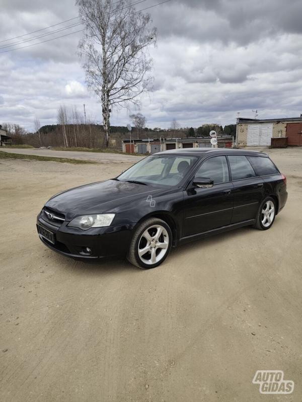 Black Subaru Legacy 2006 in Utena, with an engine capacity of 2.00 L and mileage of 260 thousand km for 2699 €, photo 1 on AUTOMOTO.COM.LV