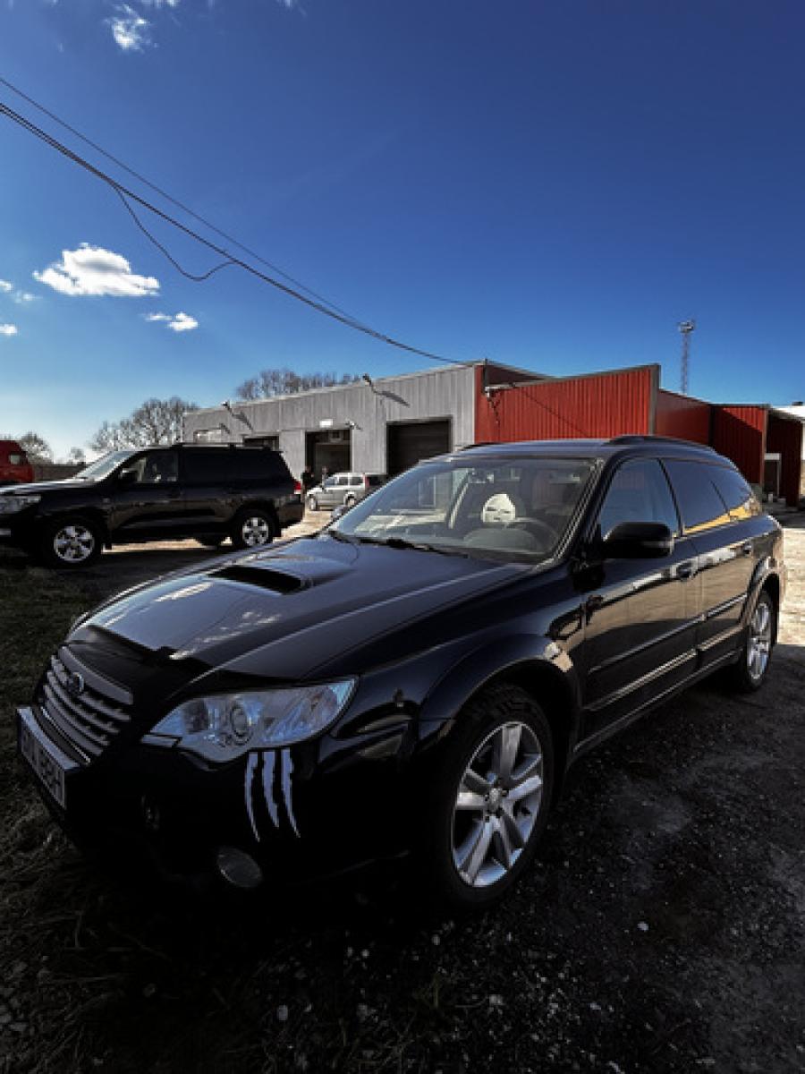 Melns Subaru Legacy 2008 Narva, ar dzinēja tilpumu 0.00 L un nobraukumu 251 tūkst. km par 1500 €, foto 5 vietnē AUTOMOTO.COM.LV