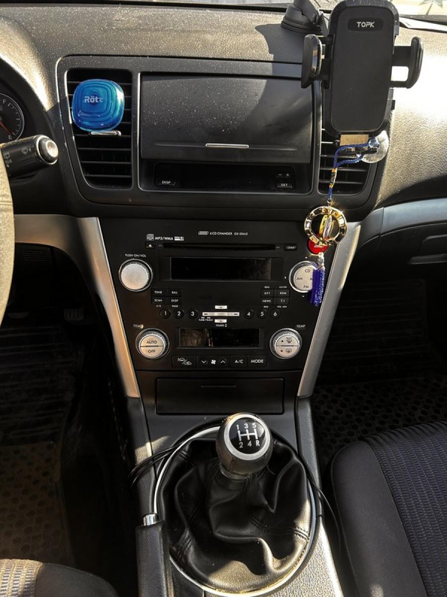 Melns Subaru Legacy 2008 Narva, ar dzinēja tilpumu 0.00 L un nobraukumu 251 tūkst. km par 1500 €, foto 27 vietnē AUTOMOTO.COM.LV