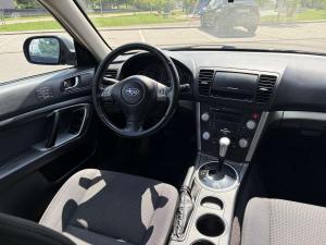Melns Subaru Legacy 2008 Viļņa, ar dzinēja tilpumu 2.46 L un nobraukumu 200 tūkst. km par 2750 €, foto 13 vietnē AUTOMOTO.COM.LV