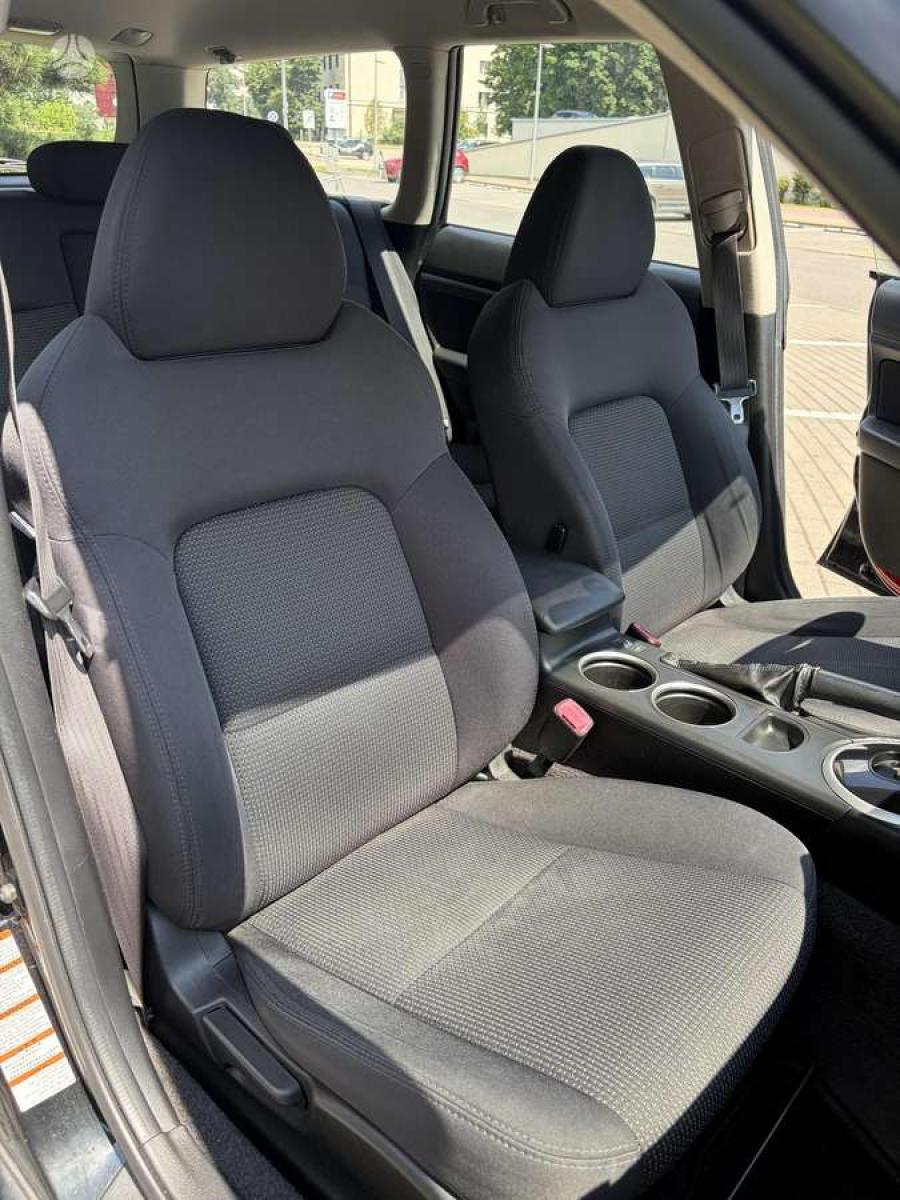 Melns Subaru Legacy 2008 Viļņa, ar dzinēja tilpumu 2.46 L un nobraukumu 200 tūkst. km par 2750 €, foto 17 vietnē AUTOMOTO.COM.LV