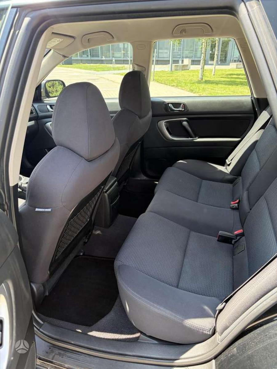 Melns Subaru Legacy 2008 Viļņa, ar dzinēja tilpumu 2.46 L un nobraukumu 200 tūkst. km par 2750 €, foto 18 vietnē AUTOMOTO.COM.LV