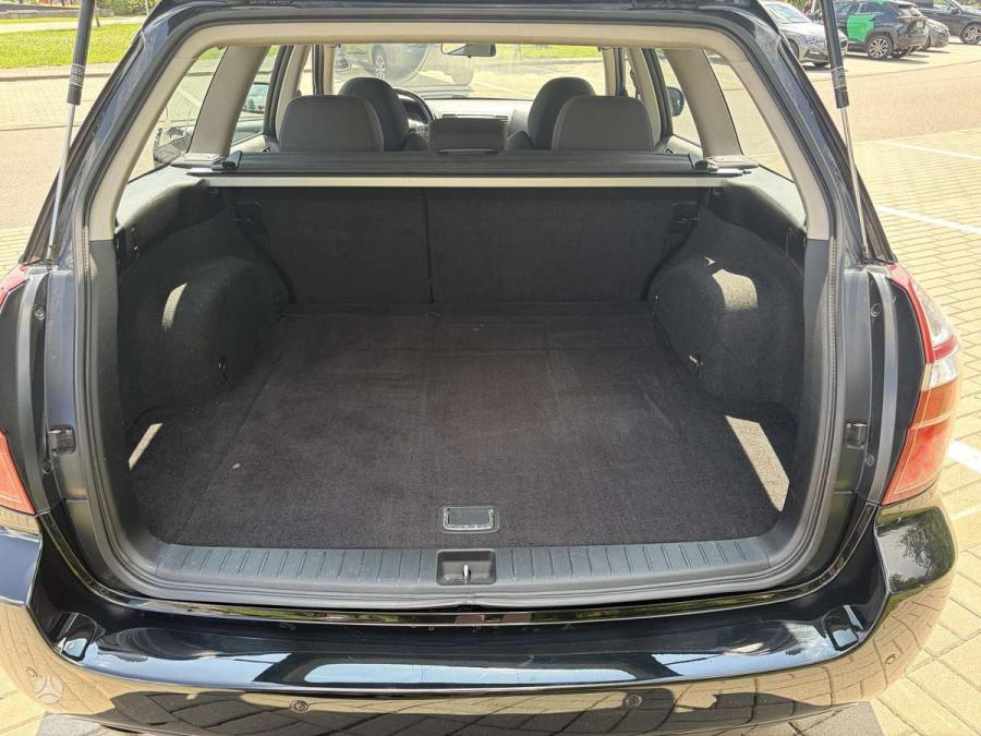 Melns Subaru Legacy 2008 Viļņa, ar dzinēja tilpumu 2.46 L un nobraukumu 200 tūkst. km par 2750 €, foto 19 vietnē AUTOMOTO.COM.LV