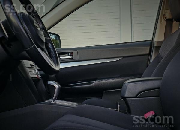 Melns Subaru Legacy 2009 Viļņa, ar dzinēja tilpumu 2.50 L un nobraukumu 276 tūkst. km par 5299 €, foto 9 vietnē AUTOMOTO.COM.LV
