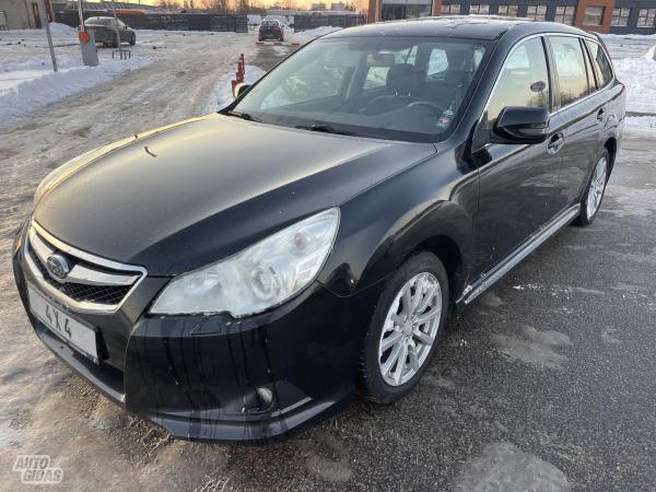 Black Subaru Legacy 2010 in Kaunas, with an engine capacity of 2.50 L and mileage of 230 thousand km for 3200 €, photo 4 on AUTOMOTO.COM.LV