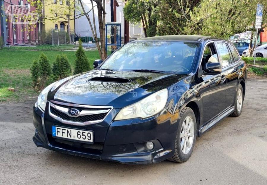 Black Subaru Legacy 2011 in Vilnius, with an engine capacity of 2.00 L and mileage of 250 thousand km for 1400 €, photo 1 on AUTOMOTO.COM.LV