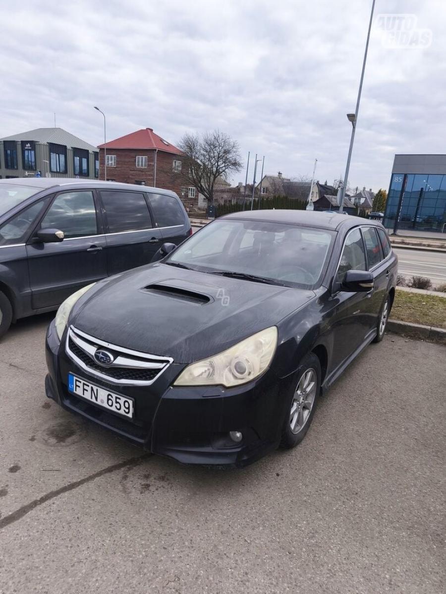 Melns Subaru Legacy 2011 Kauņa, ar dzinēja tilpumu 2.00 L un nobraukumu 245 tūkst. km par 850 €, foto 1 vietnē AUTOMOTO.COM.LV