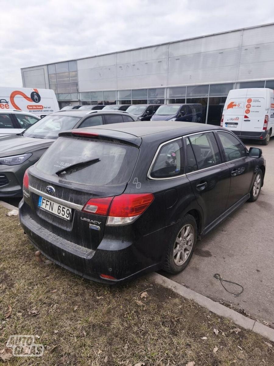 Melns Subaru Legacy 2011 Kauņa, ar dzinēja tilpumu 2.00 L un nobraukumu 245 tūkst. km par 850 €, foto 4 vietnē AUTOMOTO.COM.LV